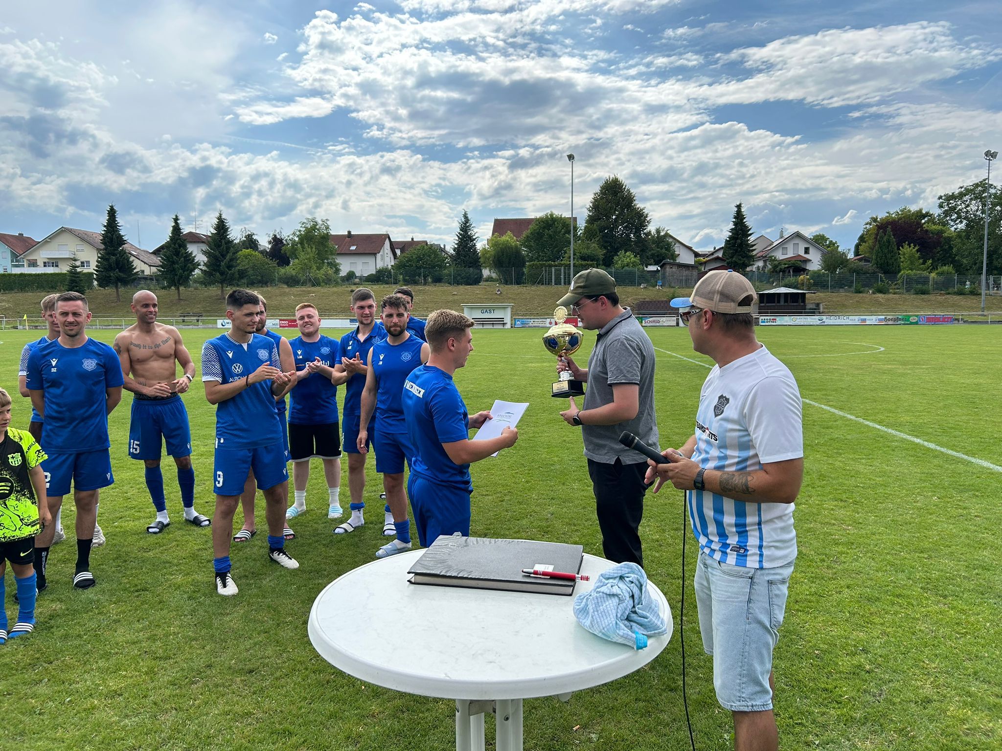 SV Blau-Weiß Menzingen – Sport Verein Blau-Weiß Menzingen 1946 e.V.